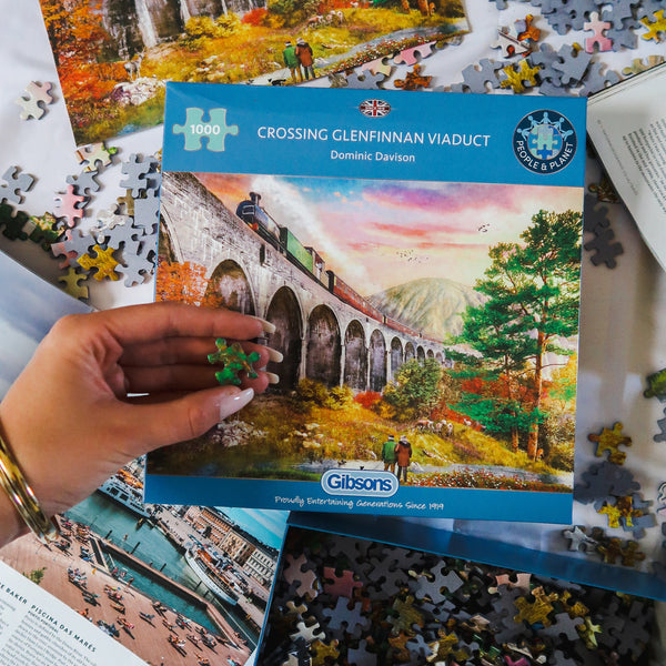 Crossing Glenfinnan Viaduct 1000 Piece Jigsaw – Gibsons